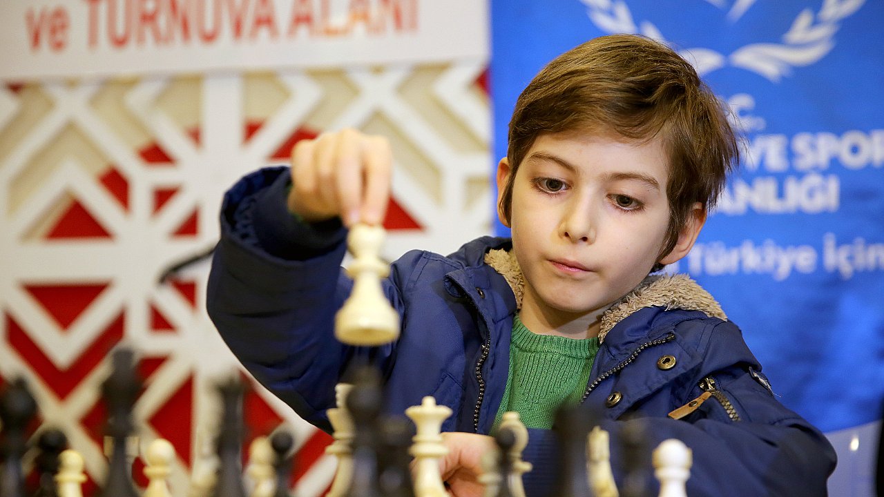 Filozof Atakan Kimdir? Nerelidir? Kaç Yaşnıdadır? - Ağrı Haber - Ağrı ...